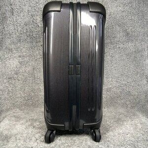 Tumi | Bags | Tumi Vapor 22 International Carryon Hardcase Spinner ...